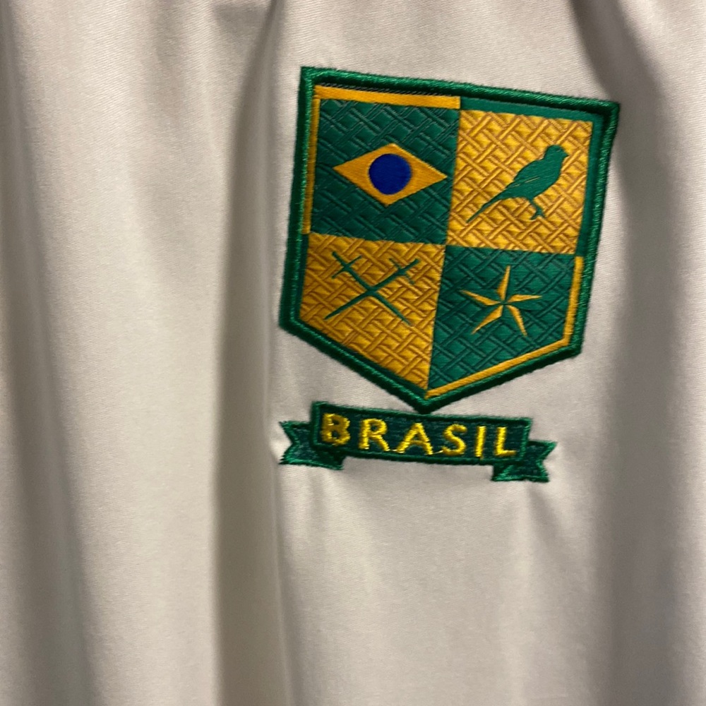 Vintage Umbro Brazil Brasil Soccer Jersey. Men’s Size… - Gem